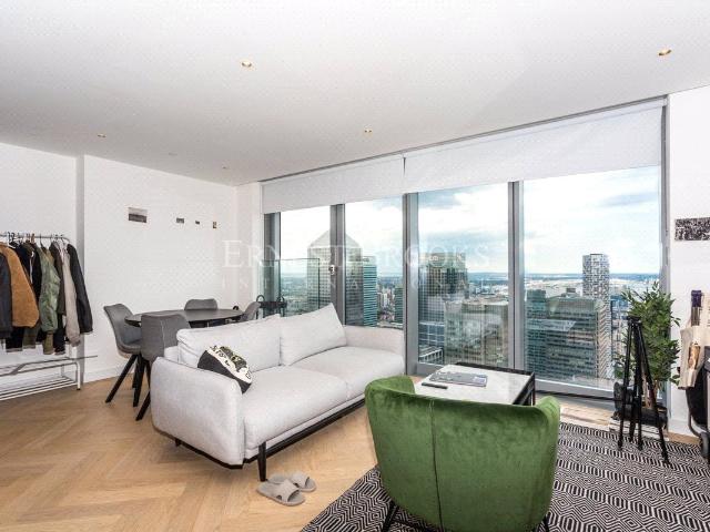 apartment for rent in Landmark Pinnacle, Canary Wharf, E14 9TB