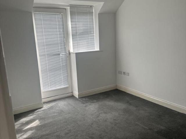 apartment for rent in Larch Close, CV10 9FE