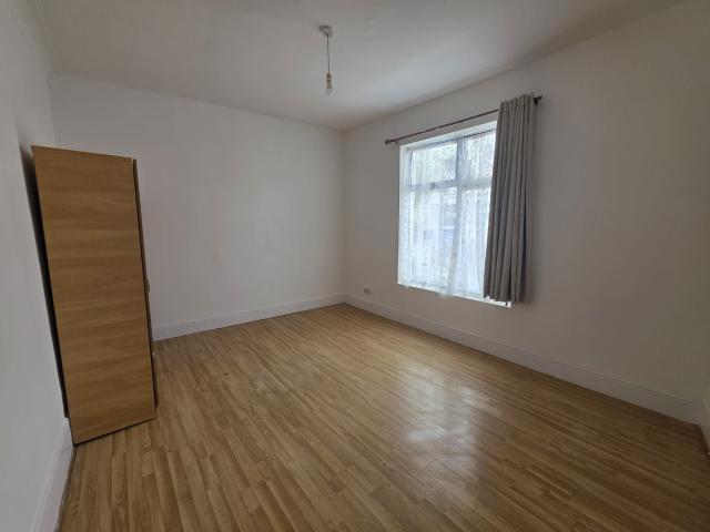 apartment for rent in Leytonstone Road, E15 1TQ