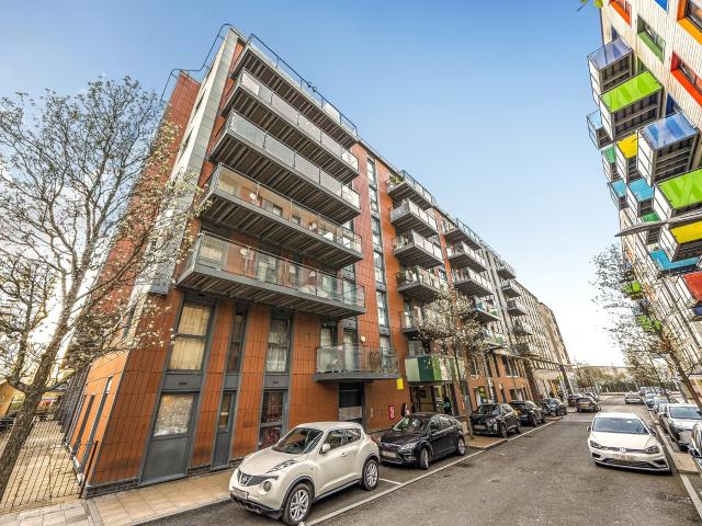 apartment for rent in Lebus Street, London, London