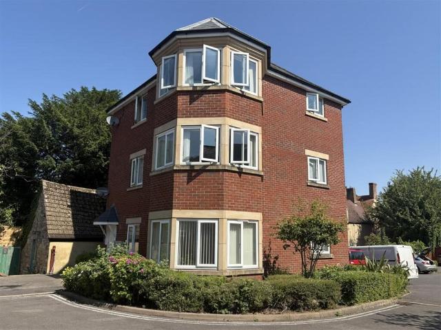 apartment for rent in Legion Close, GL11 4LT