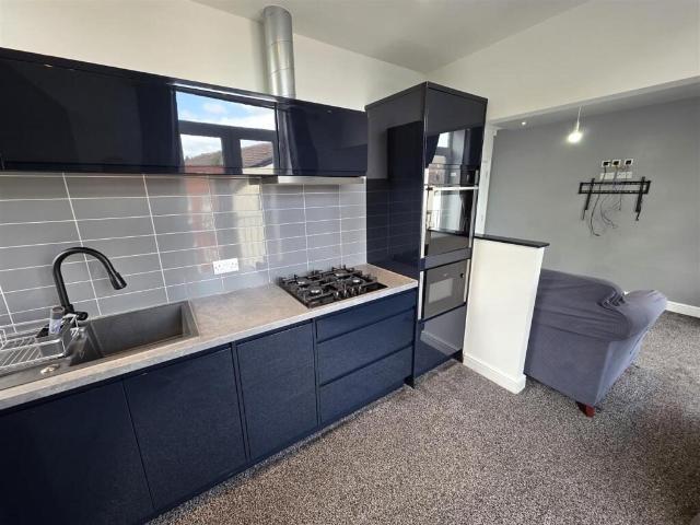 apartment for rent in Leigh Road, BL5 2JX