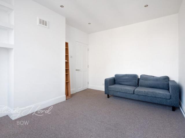 apartment for rent in Libra Mansions, E3