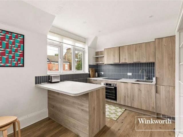 apartment for rent in Lichfield Grove, N3 2JP