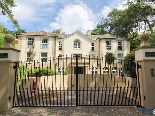 apartment for rent in Lilliput Road, Lilliput, Poole