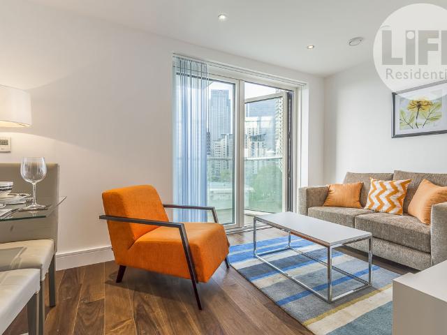 apartment for rent in Lincoln Plaza, Canary Wharf