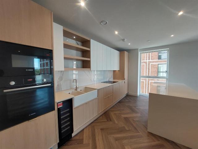 apartment for rent in Lindley House, Hendon
