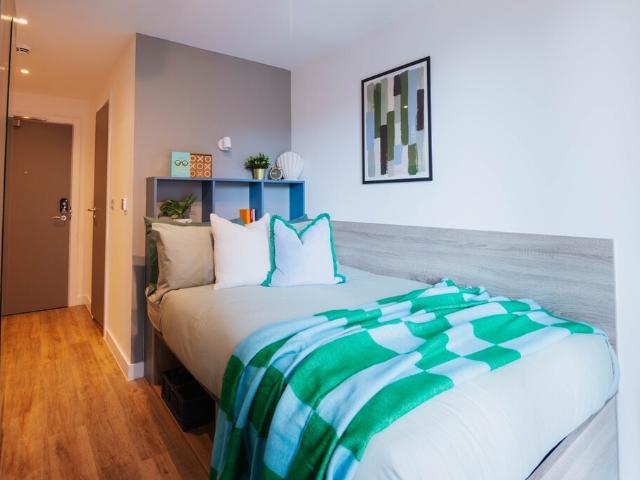 Room to rent on Lisbon Street, Leeds