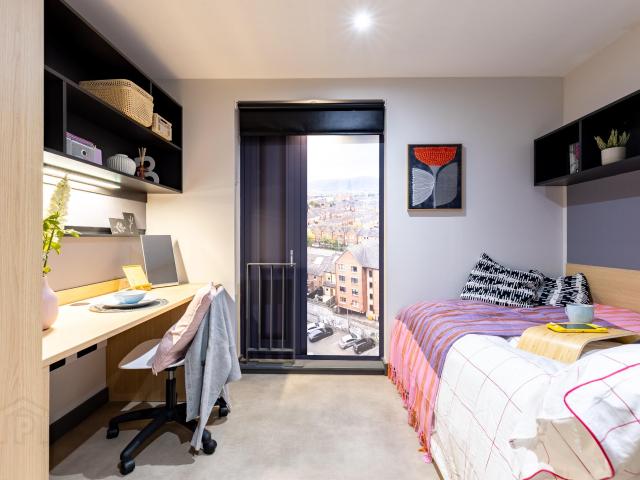 apartment for rent in Luxury Studio, Biscuit Factory, 140 Little Donegall St, Belfast, BT1 2FL