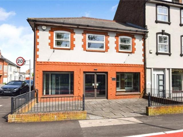apartment for rent in Lynchford Road, GU14 6HD