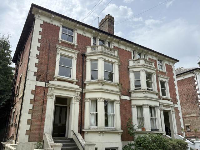 apartment for rent in Montacute Gardens, Tunbridge Wells, Kent