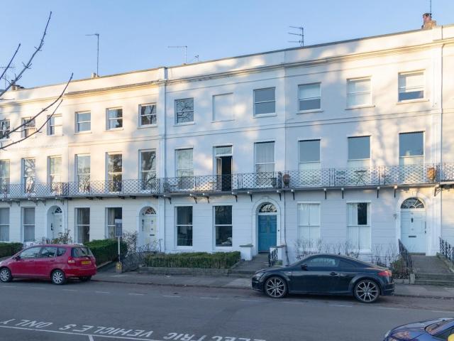 apartment for rent in Montpellier Spa Road, GL50 1UL