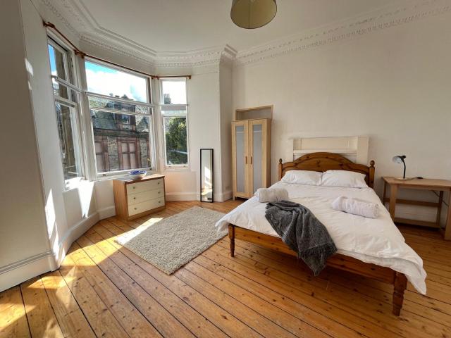 apartment for rent in Morningside Drive, Morningside