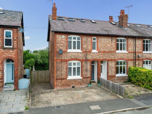 apartment for rent in Moss Lane, Alderley Edge, Cheshire