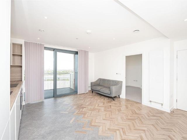 1 bedroom flat to rent on Makers Yard, London