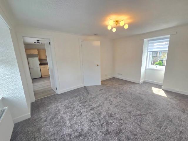 apartment for rent in Market Street, Bucksburn, aberdeen, AB21 9JE