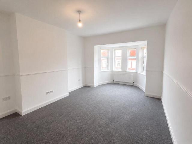 apartment for rent in Marine Road East, LA4 5AN