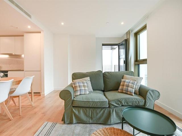 1 bedroom flat to rent on Marsh Wall, London