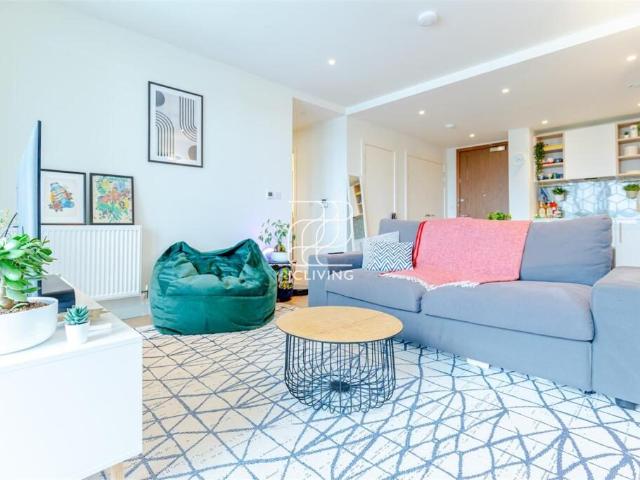 apartment for rent in Mary Neuner Road, N8 0ES