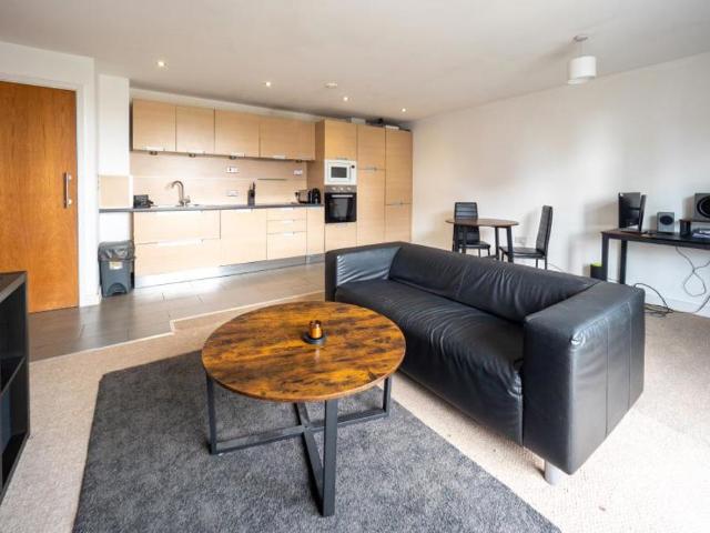apartment for rent in Masson Place. Green Quarter