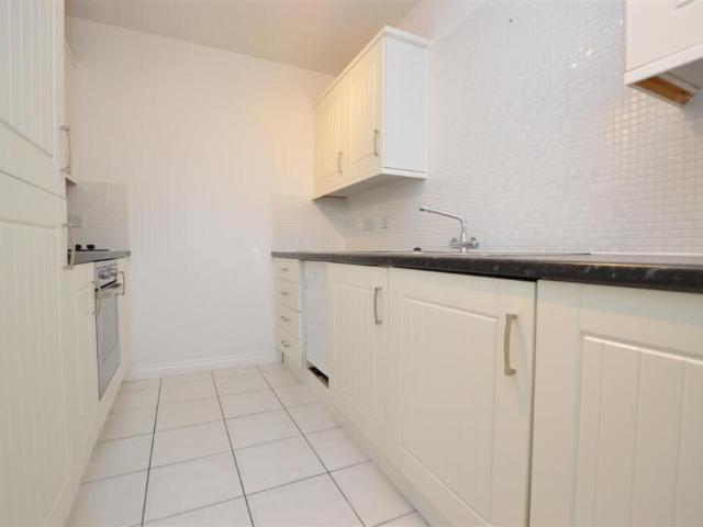 apartment for rent in Meadow Way, RG4 5LY