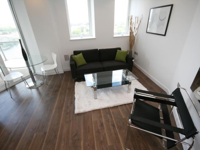 apartment for rent in Media City Uk M50