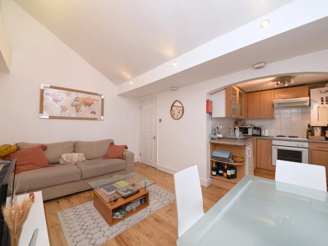 apartment for rent in Melcombe Street, NW1 6AH