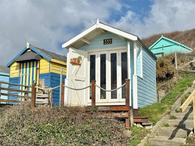apartment for rent in Milford on Sea, Lymington, Hampshire