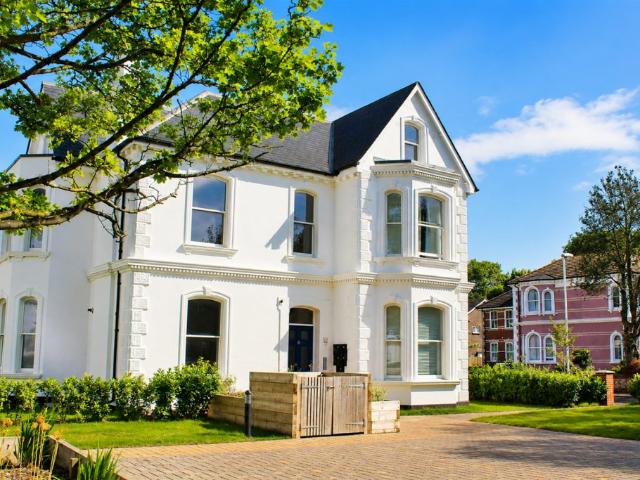 apartment for rent in Mill Road, BN11 4LA