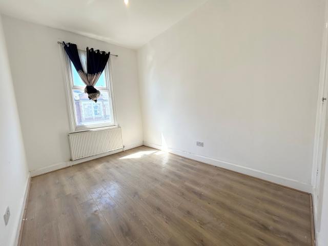 apartment for rent in Munster Road, London, London