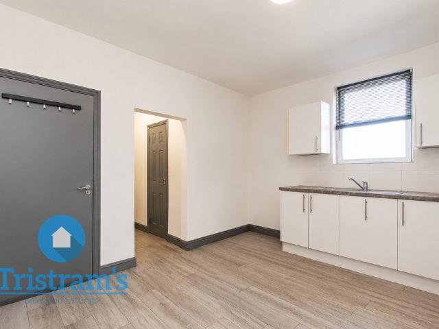 apartment for rent in Nottingham Road, NG16 3AP