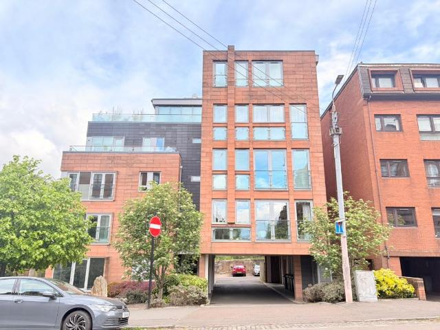 apartment for rent in Novar Drive, West End, Glasgow
