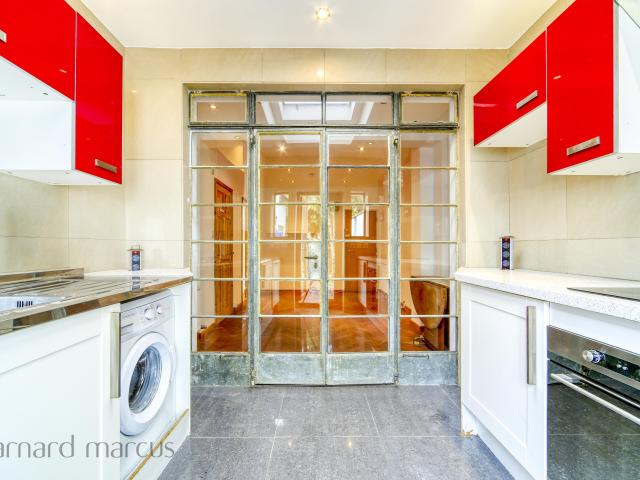 apartment for rent in Norbury Crescent, Norbury, Norbury