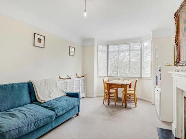 apartment for rent in Norland Square, W11