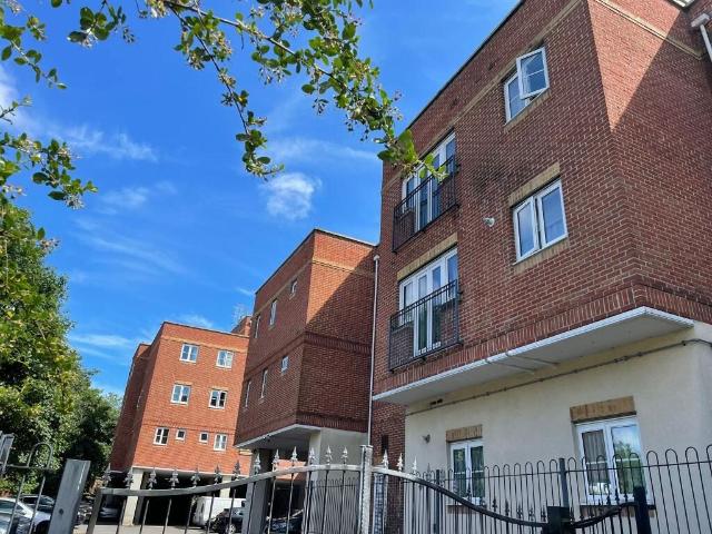 apartment for rent in Norwich Avenue West, BH2 6AB
