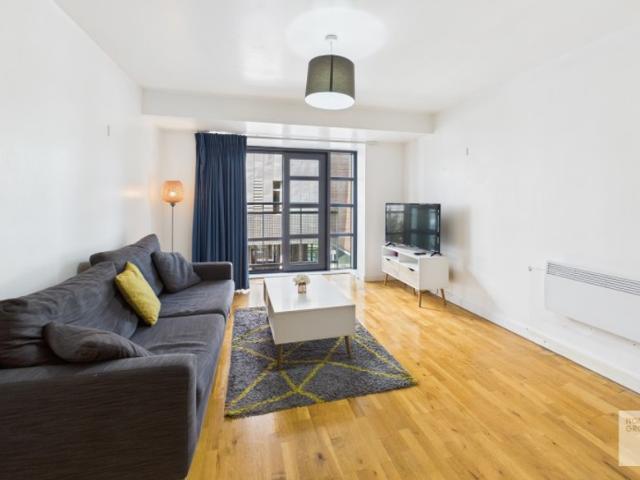 apartment for rent in Navigation House