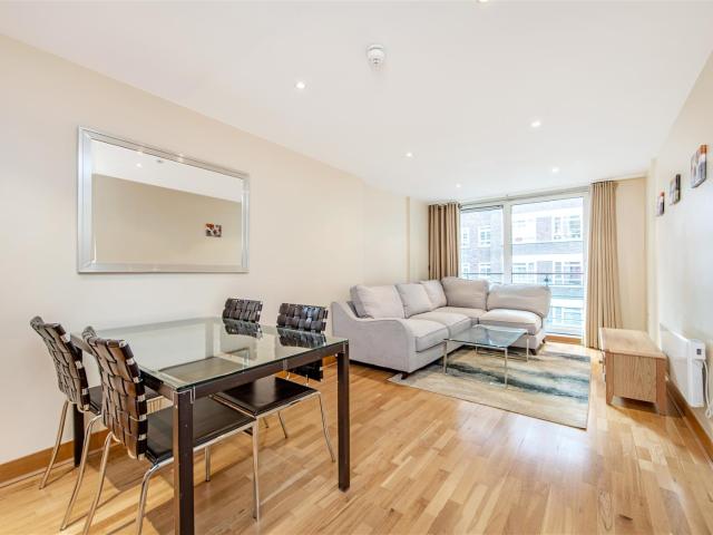 Apartment for rent in Neville House, 19 Page Street, Westminster, London, SW1P