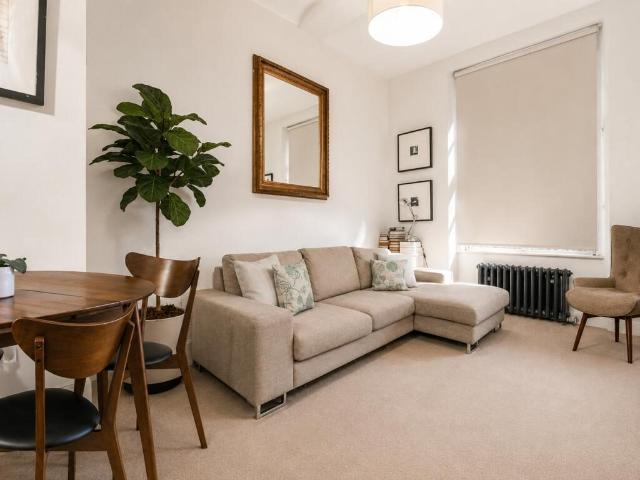apartment for rent in New North Road, N1 7BG