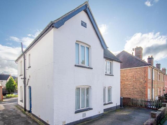 apartment for rent in New Cross Road, GU2 9NS