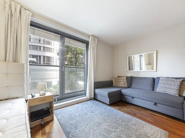 apartment for rent in New Providence Wharf, Canary Wharf