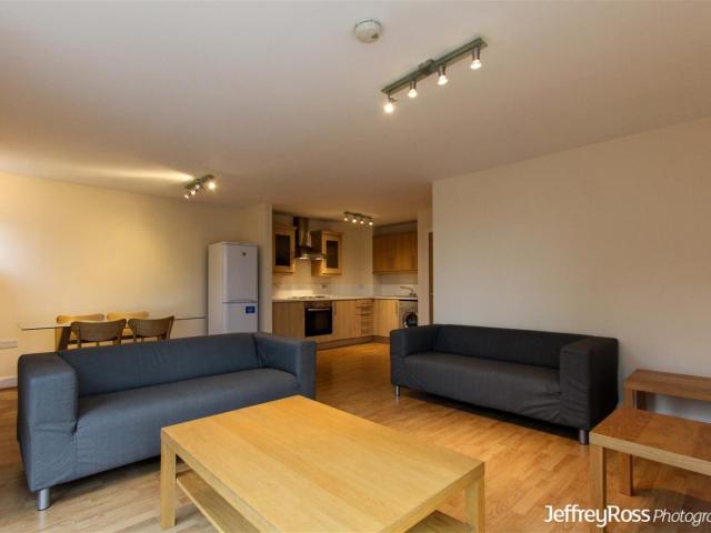 apartment for rent in Newport Road, Cardiff, CF24 1DJ