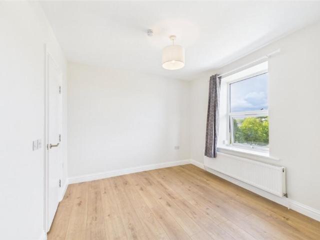 apartment for rent in Nelson Street, GU11 1HB