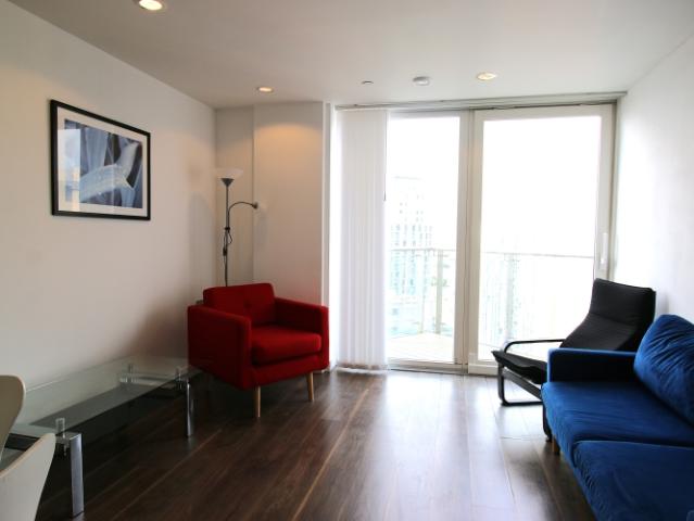 apartment for rent in Number One Media City Salford M50