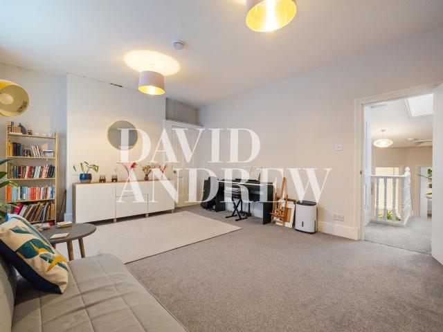 apartment for rent in Sotheby Road, London, N5