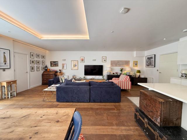 apartment for rent in Southern Row, Ladbroke Grove, W10