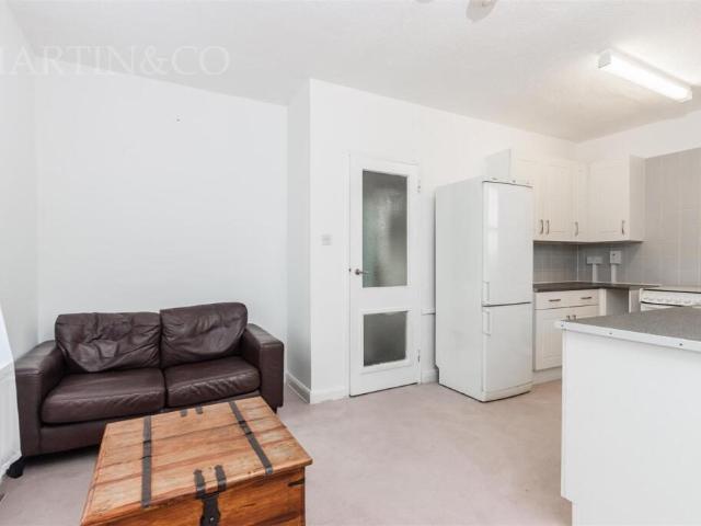 apartment for rent in Southern Row, W10 5AE