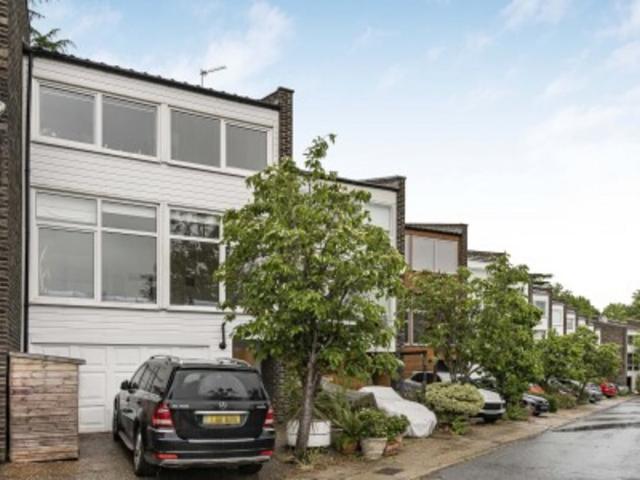 apartment for rent in Somerset Road, wimbledon, SW19