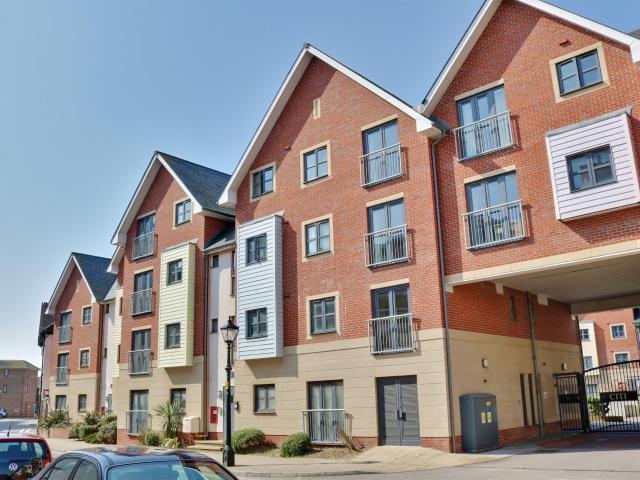 apartment for rent in saint james street, portsmouth