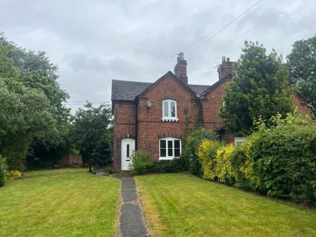 apartment for rent in Sandbach Cheshire CW11 3BU Vicarage Lane, Elworth