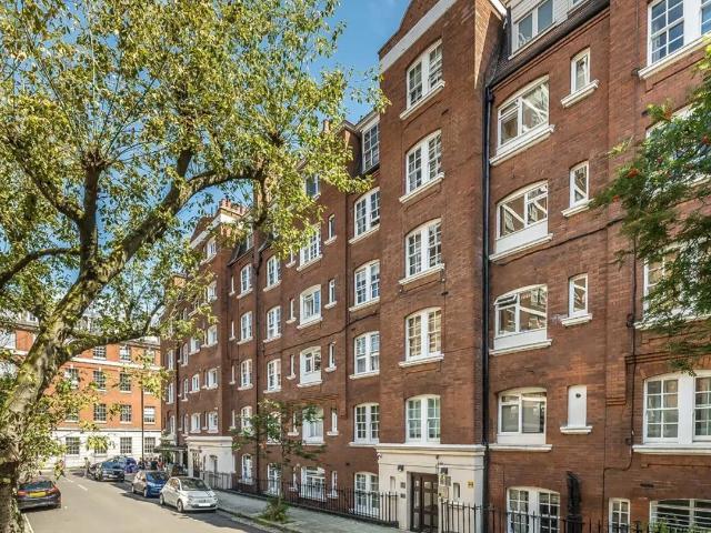 apartment for rent in Sandwich Street, Sinclair House, WC1H 9PT